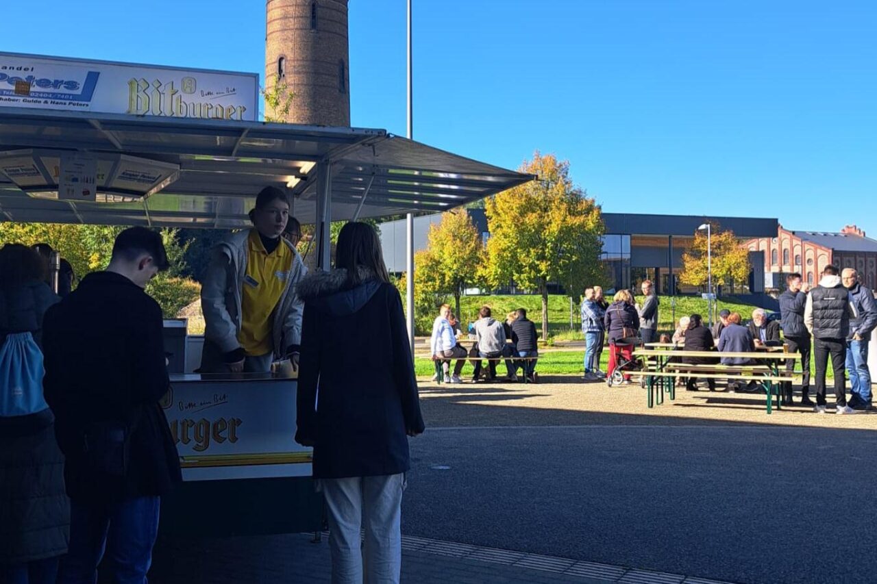 Ein neues Hallenbad für Alsdorf - Gymnasium der Stadt Alsdorf